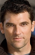 Cast - American Made (2017)