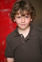 Cast - Looper (2012)