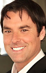 Cast - 12 Strong (2018)