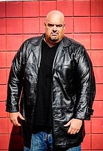 Cast - Storage Hunters (2011 – 2013)