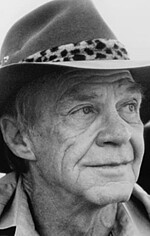 Cast - The Gods Must Be Crazy (1981)