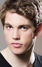 Cast - Descendants 2 (2017)