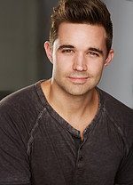 Cast - War Room (2015)