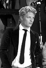 Cast - Jupiter Ascending (2015)