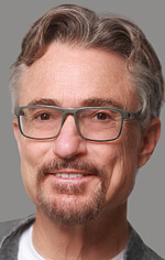 Cast - Aliens in the Attic (2009)