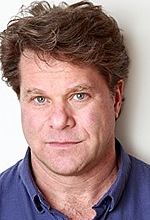 Cast - The Chair Company (2025 – ...)