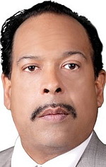 Cast - Sharknado 4: The 4th Awakens (2016)