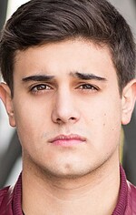 Cast - Isn't It Romantic (2019)