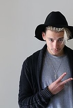 Cast - Talk to Me (2022)