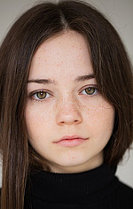 Cast - Dark (2017 – 2020)