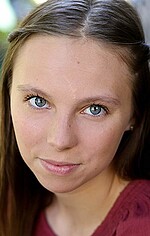 Cast - Instant Family (2018)