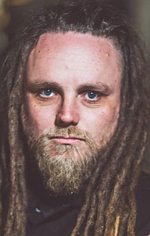 Актёры - Андор