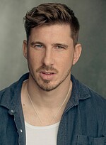 Cast - Mamma Mia! Here We Go Again (2018)