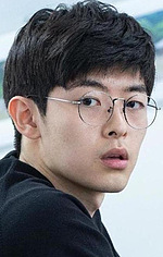 Cast - Shark: The Beginning