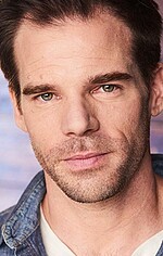 Cast - Queen of Manhattan (2022)