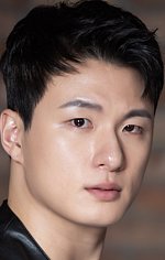 Cast - Weak Hero Class 1