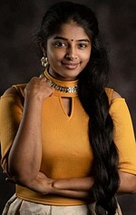 Aan Paavam Pollathathu (movie)