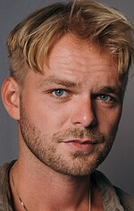 Cast - The Kissing Booth 2 (2020)