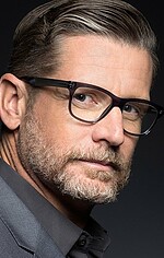 Cast - The Island of Dr. Moreau (1996)