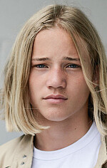 Cast - Talk to Me (2022)