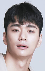 Cast - Guardian: The Lonely and Great God