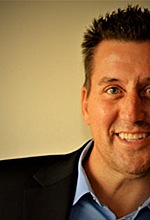 Cast - King Cobra (2016)