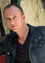 Cast - Eight Crazy Nights (2002)