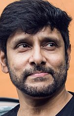 Cast - Anniyan (2005)