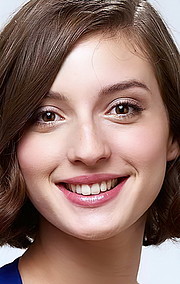 Facts - María Valverde - Wiki: Biography