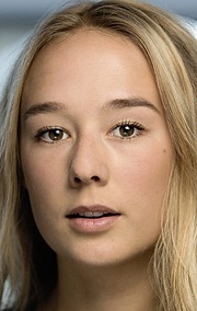 Alba August - actress - biography, photo, best movies and TV shows