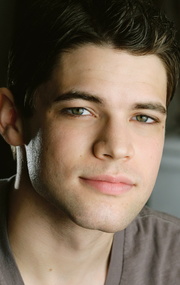 Jeremy Jordan - actor - biography, photo, best movies and TV shows