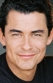 Фредди Дуглас - актёр - биография, фото, лучшие фильмы и сериалы