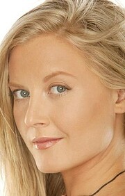 Carrie Anne Fleming - actress, writer