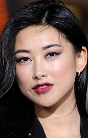 Facts - Zhu Zhu - Wiki: Biography