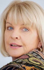 Ursula Kerr's Instagram, Twitter & Facebook on IDCrawl