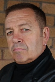 Steve Brunton's Instagram, Twitter & Facebook on IDCrawl