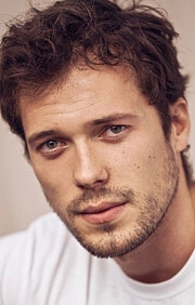 Tom Wozniczka - actor - biography, photo, best movies and TV shows