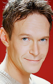 Steven Mackintosh - actor - biography, photo, best movies and TV shows