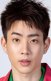 Off Jumpol Adulkittiporn - actor