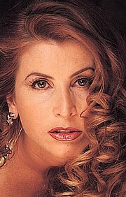 Facts - Shanna McCullough - Wiki: Biography