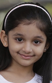 Ritvi Jain - актриса - биография, фото, лучшие фильмы и сериалы