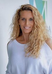 Shana-Anne Larson - актриса - биография, фото, лучшие фильмы и сериалы