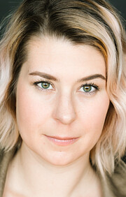 Alex Dennis Renner - writer - biography, photo, best movies and TV shows