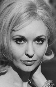 Nyree Dawn Porter - actress - biography, photo, best movies and TV shows