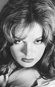 Letícia Román - actress - biography, photo, best movies and TV shows