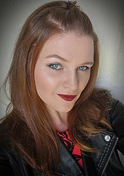 Fiona Thomas - actor, writer - biography, photo, best movies and TV shows