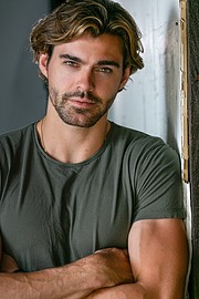 Nick White - actor, producer - biography, photo, best movies and TV shows