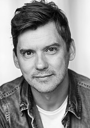 James Knowles - actor - biography, photo, best movies and TV shows