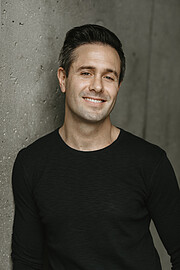 Jimmy Clarke - actor - biography, photo, best movies and TV shows