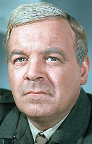 Patrick Wymark - actor - biography, photo, best movies and TV shows